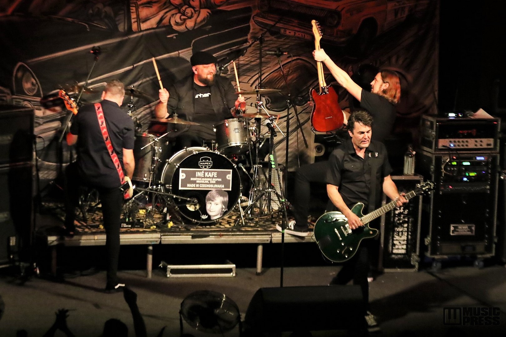 Ine Kafe Made in Czechoslovakia Tour v MMC 2023